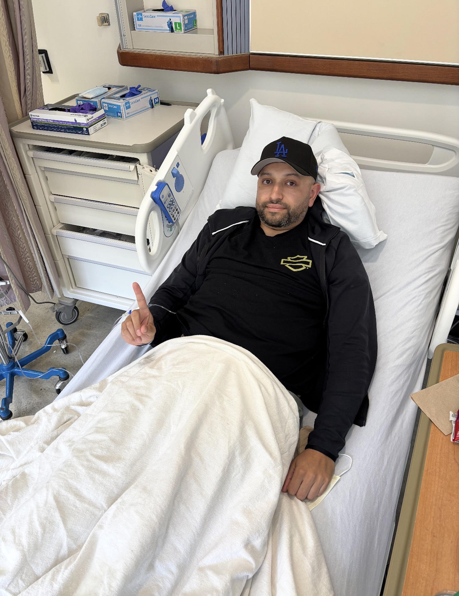 As cancer death rates plunge, clear disparities remain, new report says