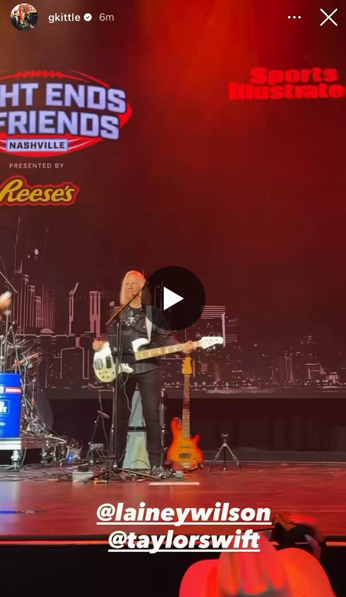 Taylor Swift stuns with surprise show at Tight End University with nod ...