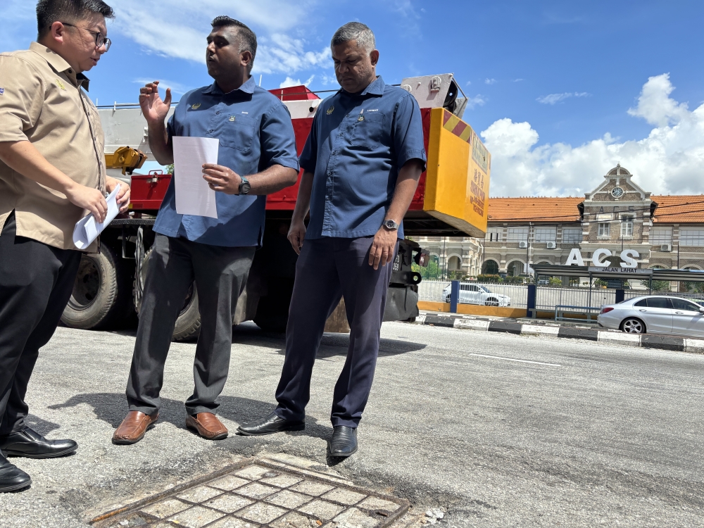 Major resurfacing works for pothole-hit Jalan Lahat to start next month