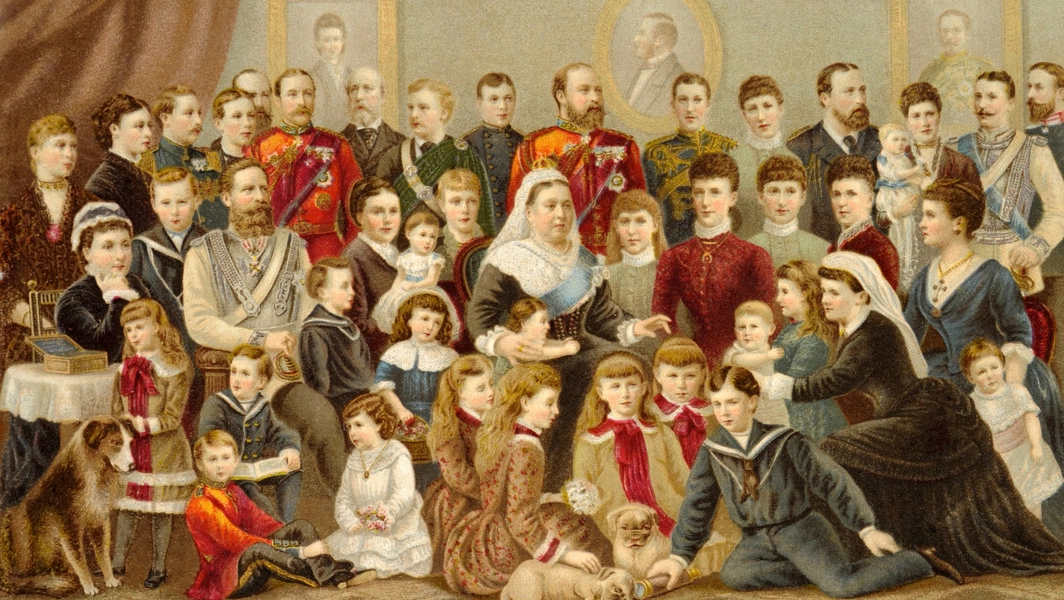 10 remarkable family resemblances through time