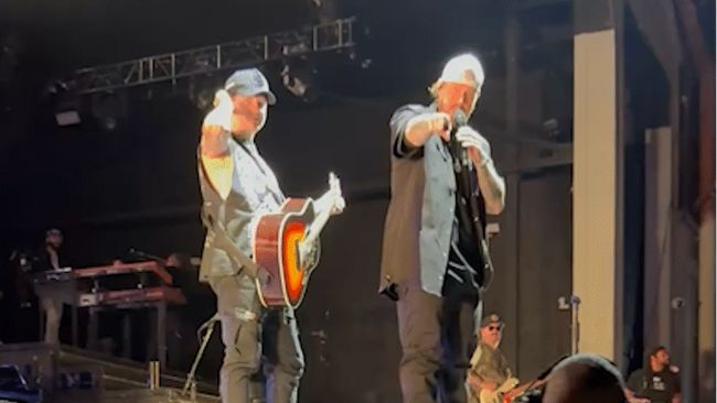 Jelly Roll surprises dedicated fan with free show tickets for life
