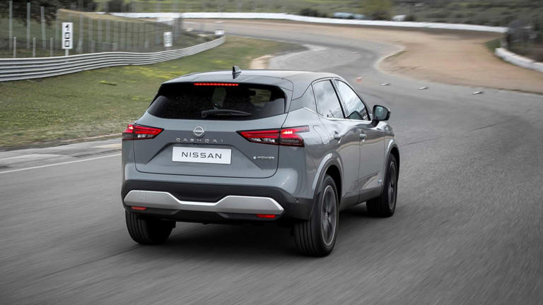 Nissan's latest move pretty much kills its entire EV plan