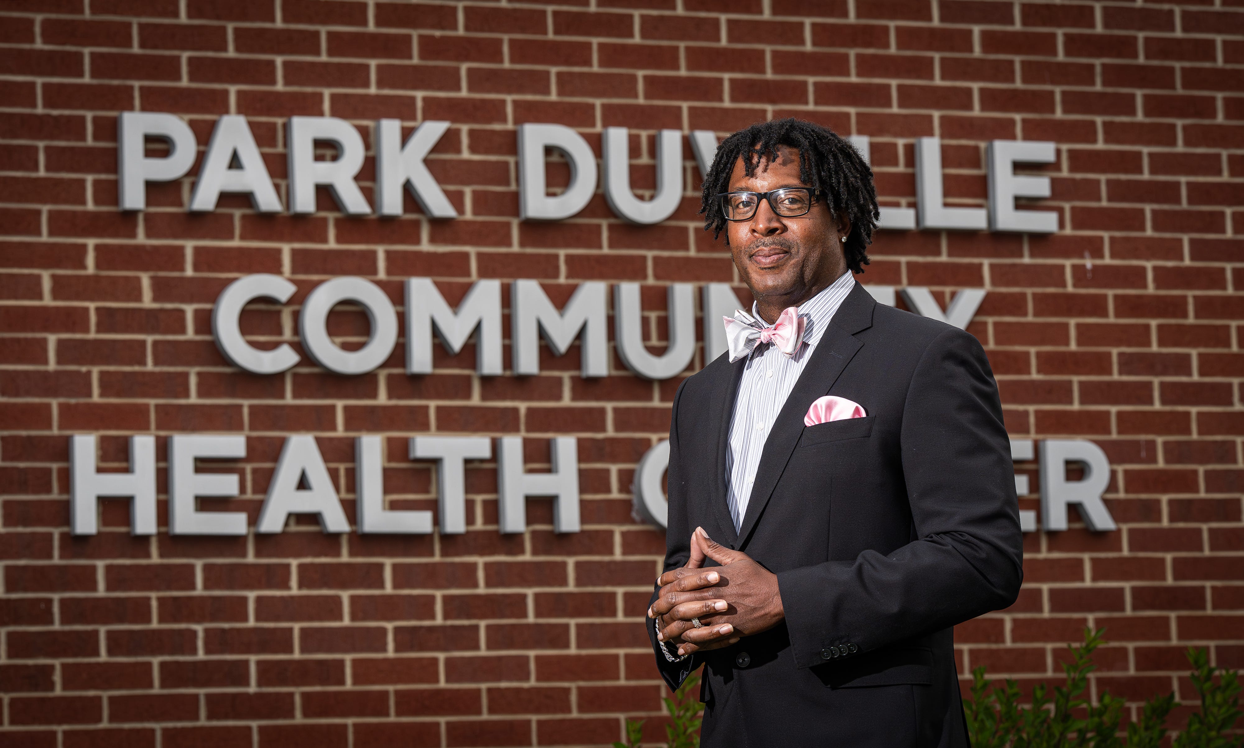 Park DuValle Community Health Center opens new indoor farmers market