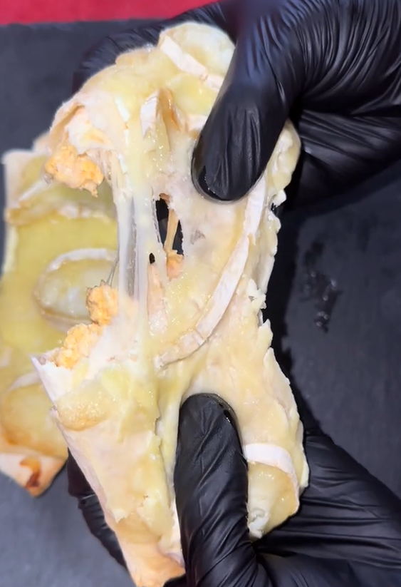 Burritos de pollo cremoso y queso de cabra: una combinación que sorprende