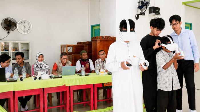 Pusat Tangguh Bencana Unkhair Ternate edukasi santri hadapi bencana ...