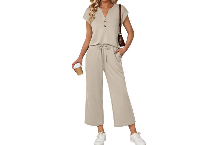 I'm 5-feet tall, and my petite summer clothing haul includes deals on ...