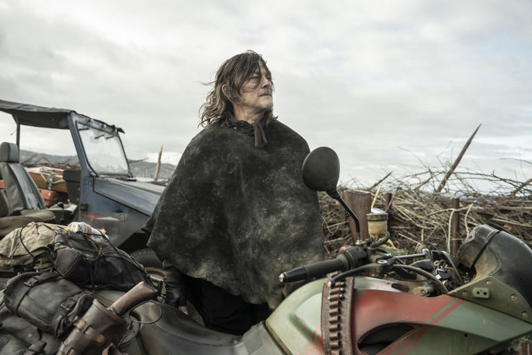 Robert Kirkman on wanting to kill Daryl Dixon & George R R Martin
