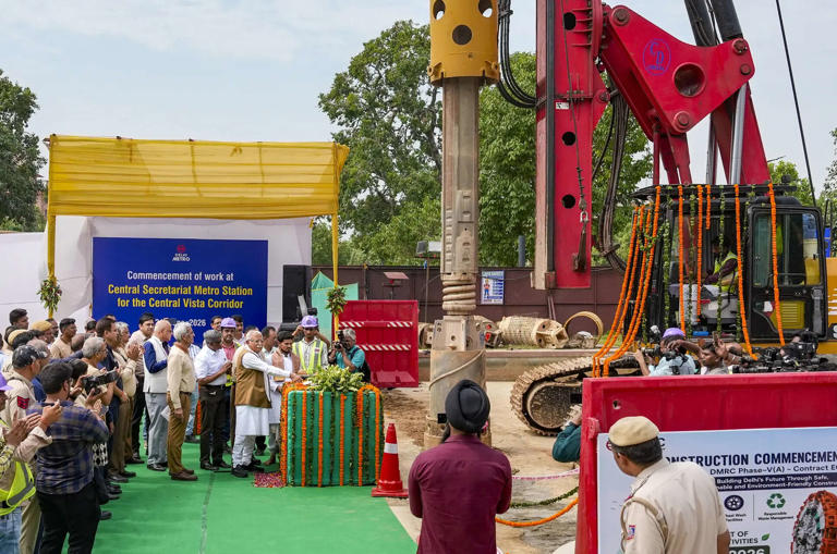 DMRC begins work on Central Vista metro corridor at Central Secretariat ...