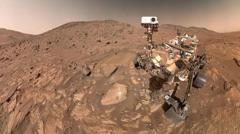 Here's How Many Rovers NASA's Landed On Mars (And How Many Are Still ...