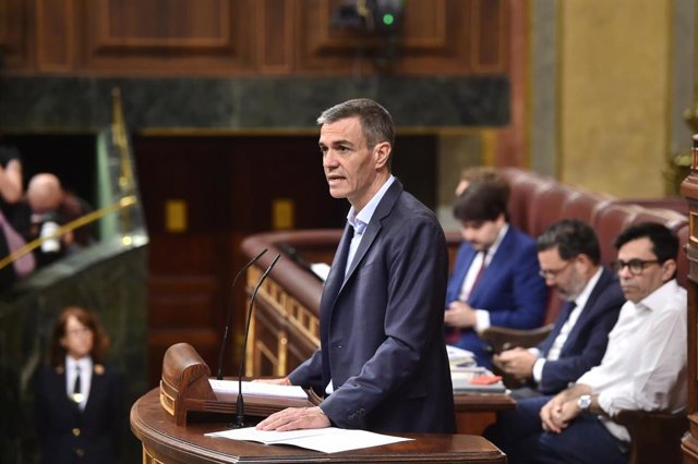 Sánchez dice al Congreso que mantiene su confianza en Zapatero y ...