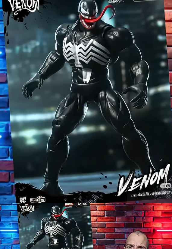 Venom Marvel Legends action figure: Detailed showcase and display review