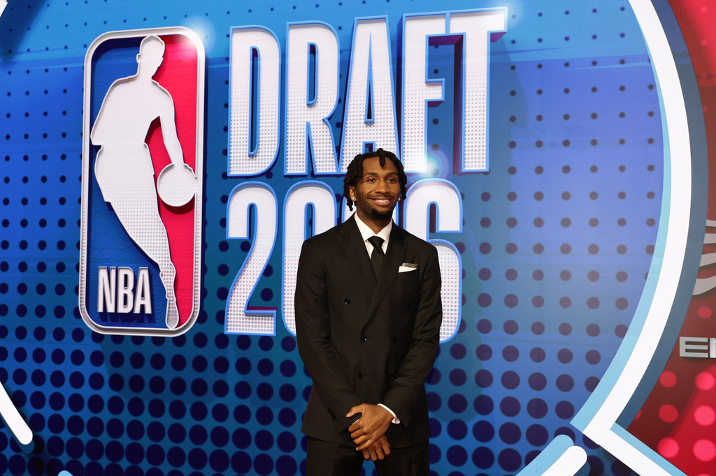 Jazz take Darryn Peterson at No. 2 in effort to close the gap with ...