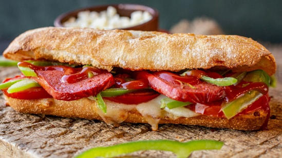 High-protein fresh tomato sandwich recipe for weight loss: A quick, low ...