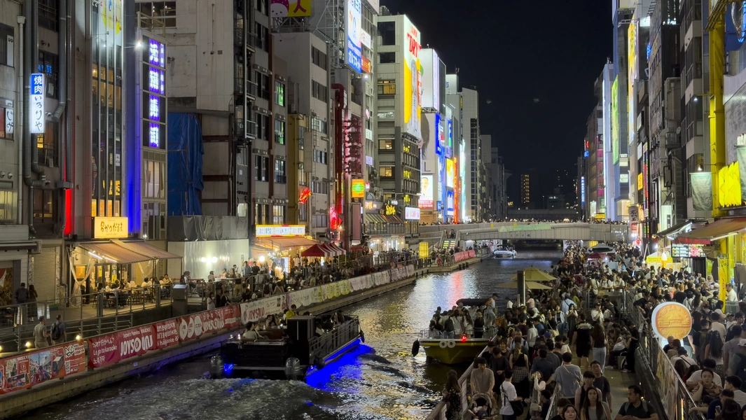 12 captivating street photography scenes in Japan