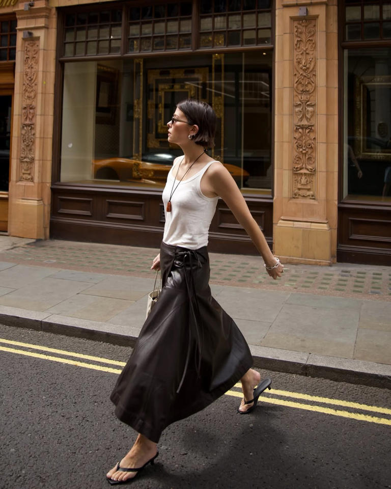 Cool girls are making this 'boring' summer shoe trend look expensive ...