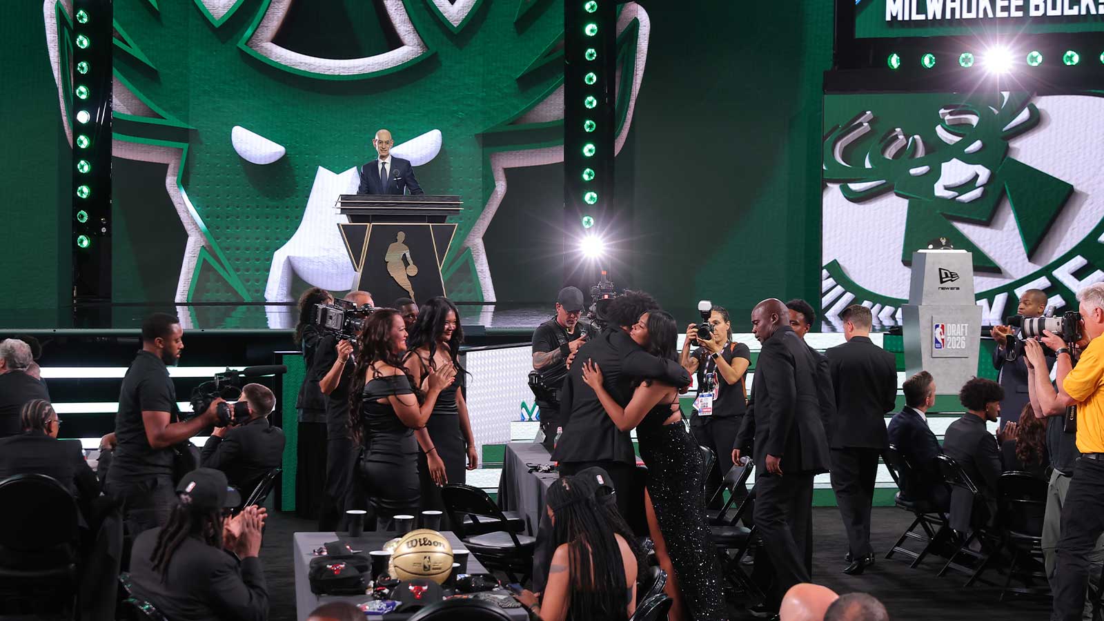 Bucks make first picks of post-Giannis Antetokounmpo era after ...