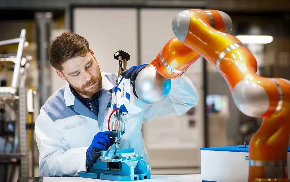 Sensory Robotics earns safety nod for cage-free robots