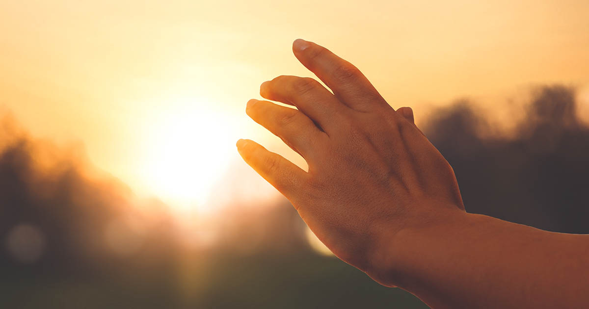 9 reasons why God sends angels to certain people and not to others