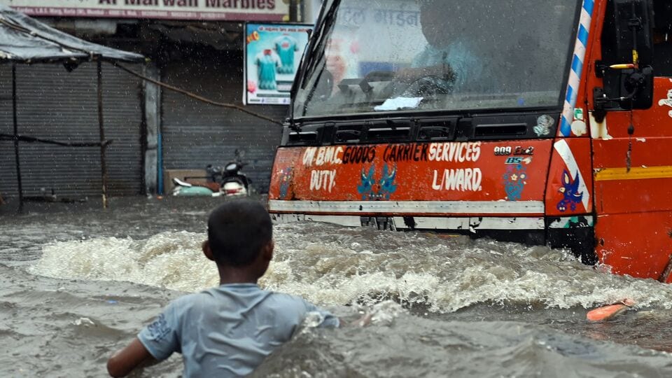 Mumbai waterlogged after heavy rain, Priyanka Chaturvedi says, 'Thank ...