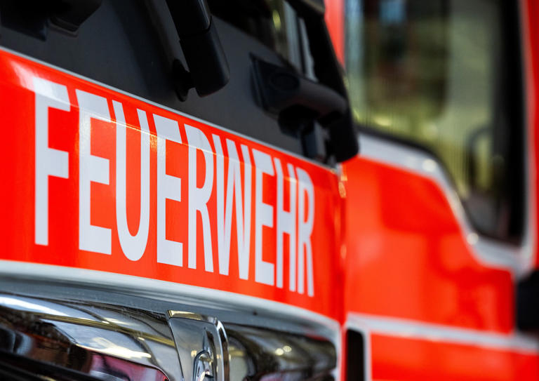 Dachstuhlbrand in Oldenburg - 150 Menschen evakuiert