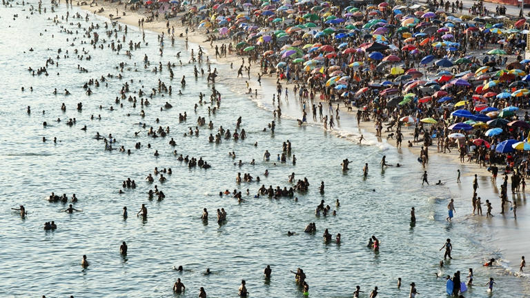World getting harder to live in: Dangerous humid heat days doubled ...