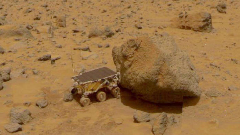 Here's How Many Rovers NASA's Landed On Mars (And How Many Are Still ...