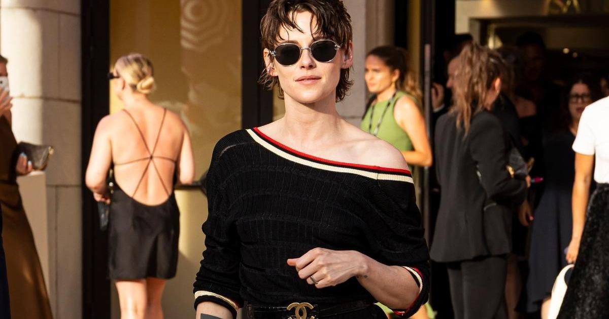 Kristen Stewart gives Chanel micro shorts unexpected minidress layering ...