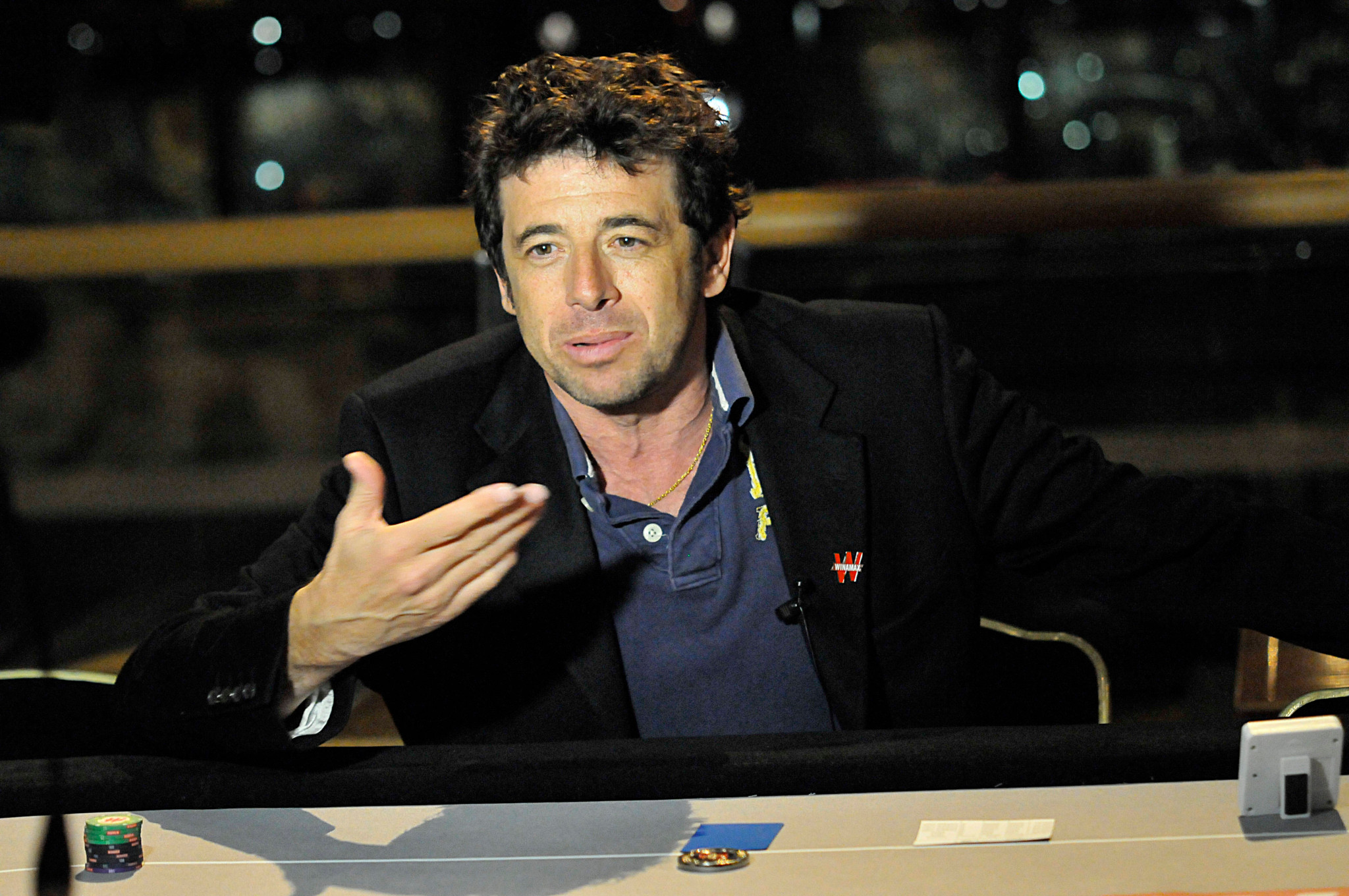 Patrick Bruel aurait joué une fille de 16 ans au poker