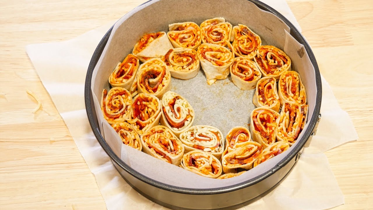 Pizza rápida con tortilla de trigo fácil y rellena