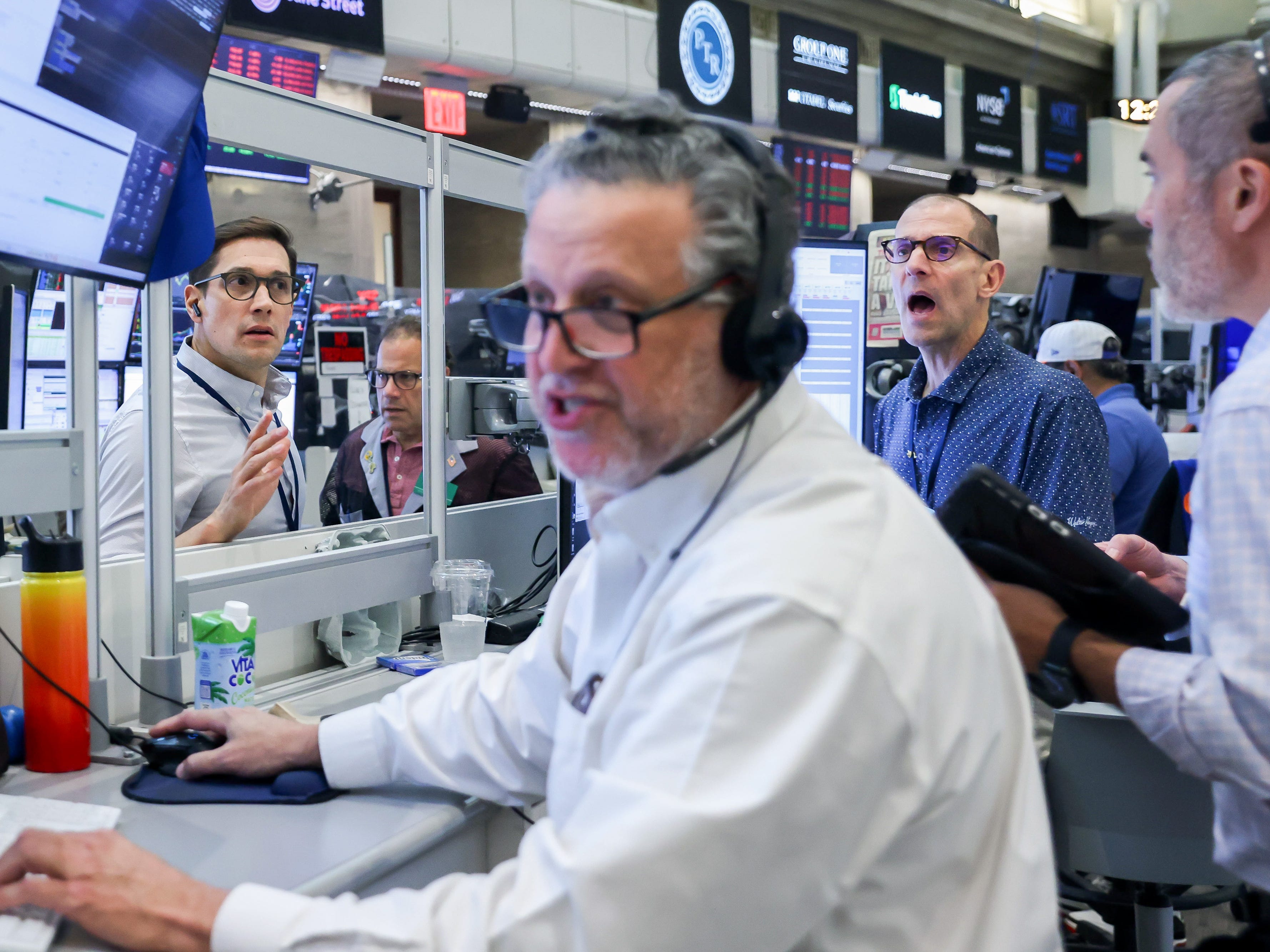 Here's a top firm's investing playbook before the US economy enters a ...