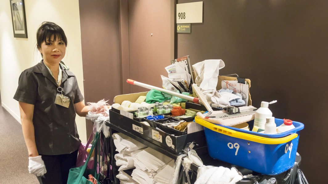 16 habits hotel housekeepers wish guests would avoid