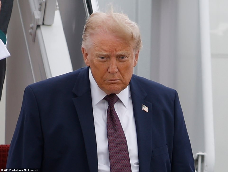 Trump orders probe into oil companies 'not dropping their price'