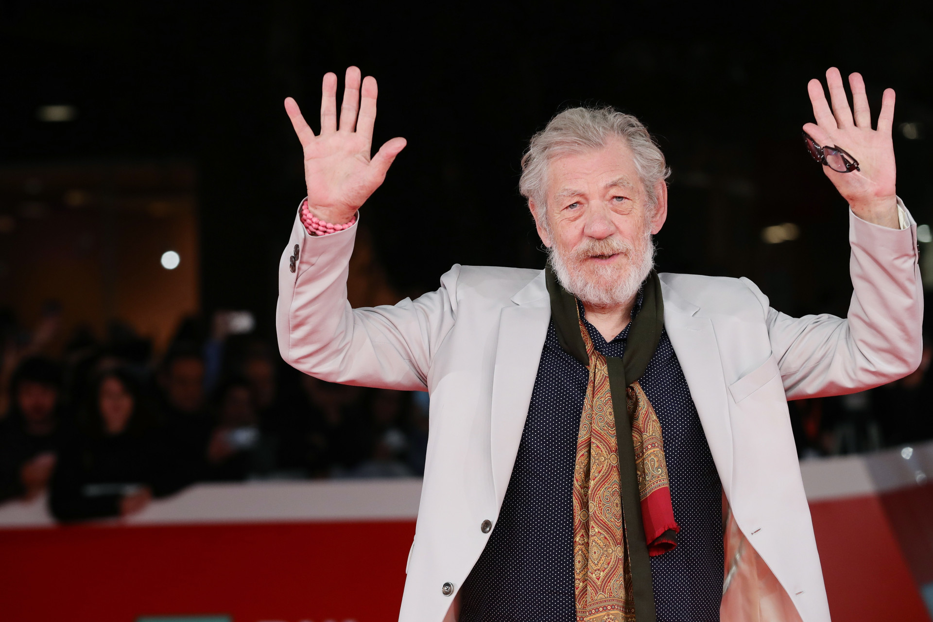 Raros achados: celebridades que ninguém odeia