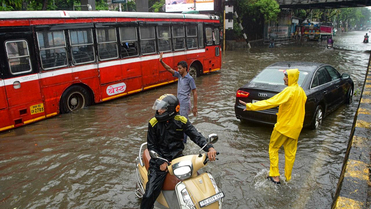 Mumbai rains: Colaba records 248 mm rainfall in 24 hours as monsoon ...