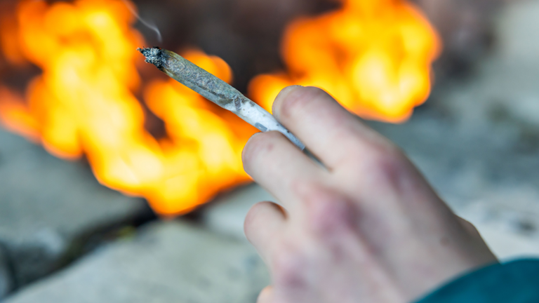 Decriminalise all personal use drug possession, Irish committee says