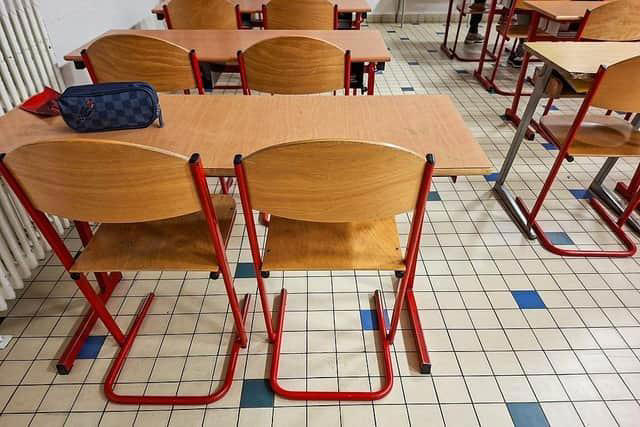 West Sussex school closures and early finishes amid red heat warning