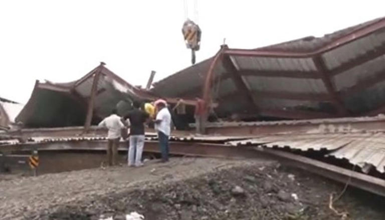 Under-construction warehouse collapses in west Kolkata; 13 pulled out ...