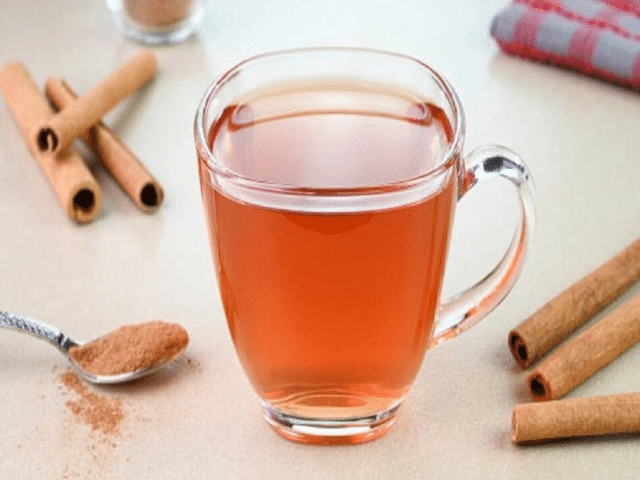 Warm cinnamon water in the morning: Potential health benefits and what ...