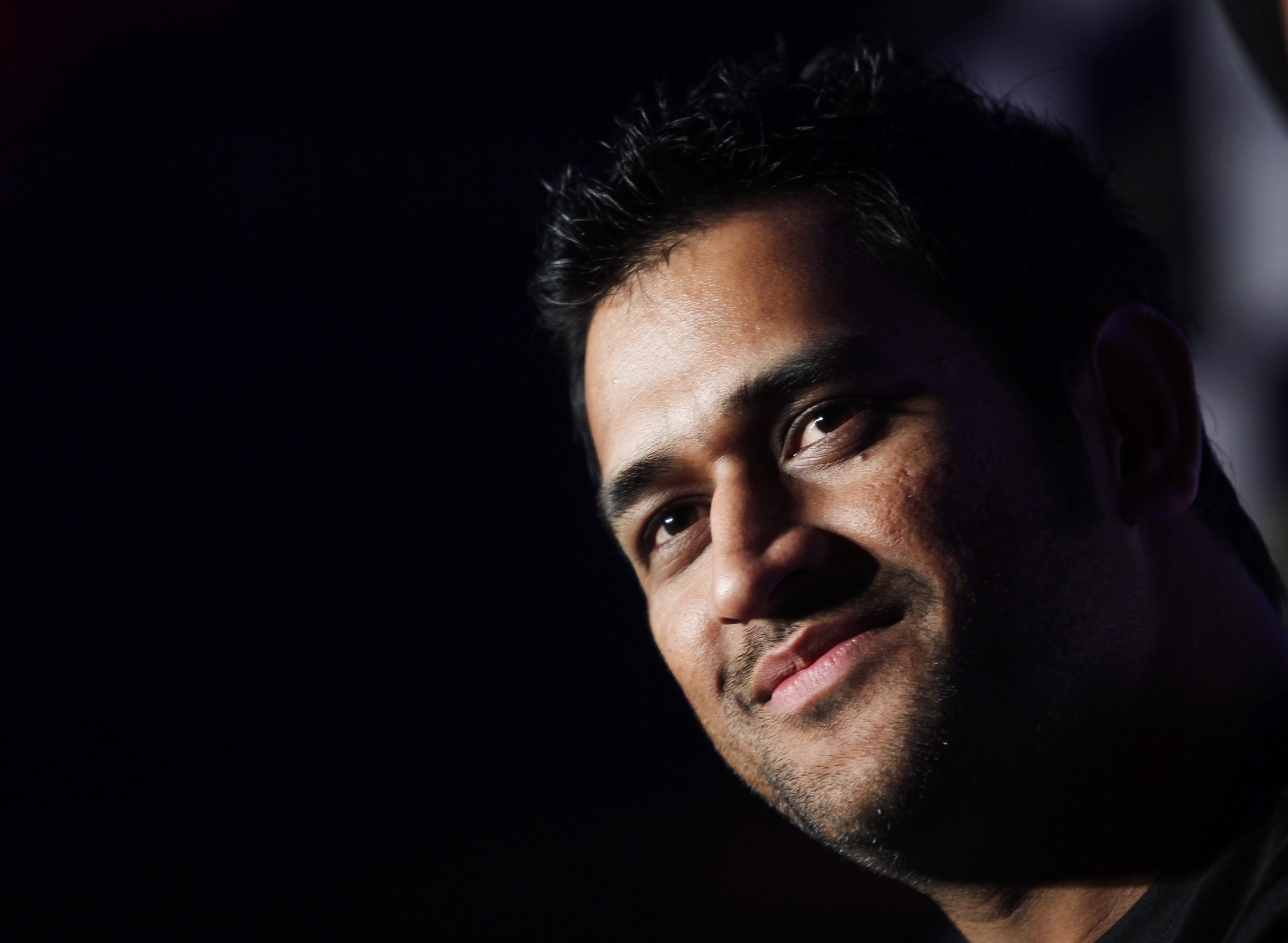 Chasing like Dhoni book review: Story of the other India