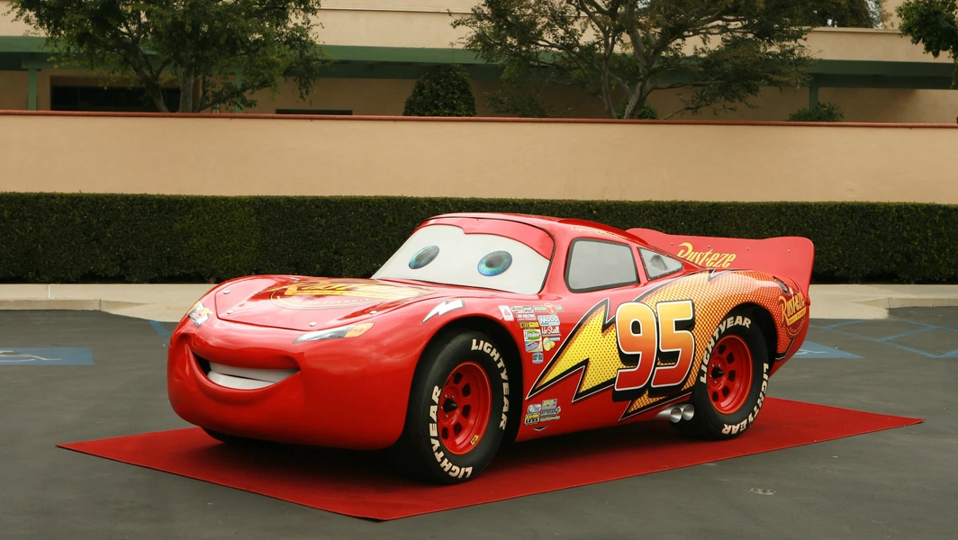 9 theories and oddities about Pixar's Cars universe