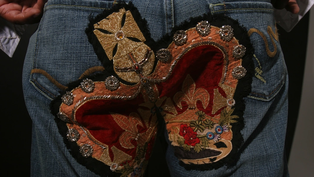 11 unforgettable 90s trends and fads