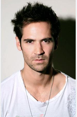 Lo que no sabías de Manuel García-Rulfo, el atractivo actor de ...