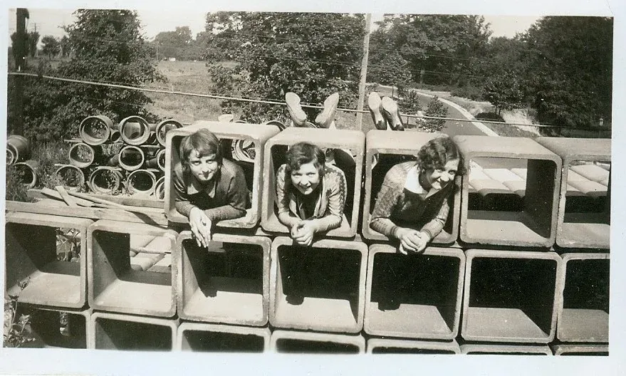 30+ images that bring the 1940s back to life