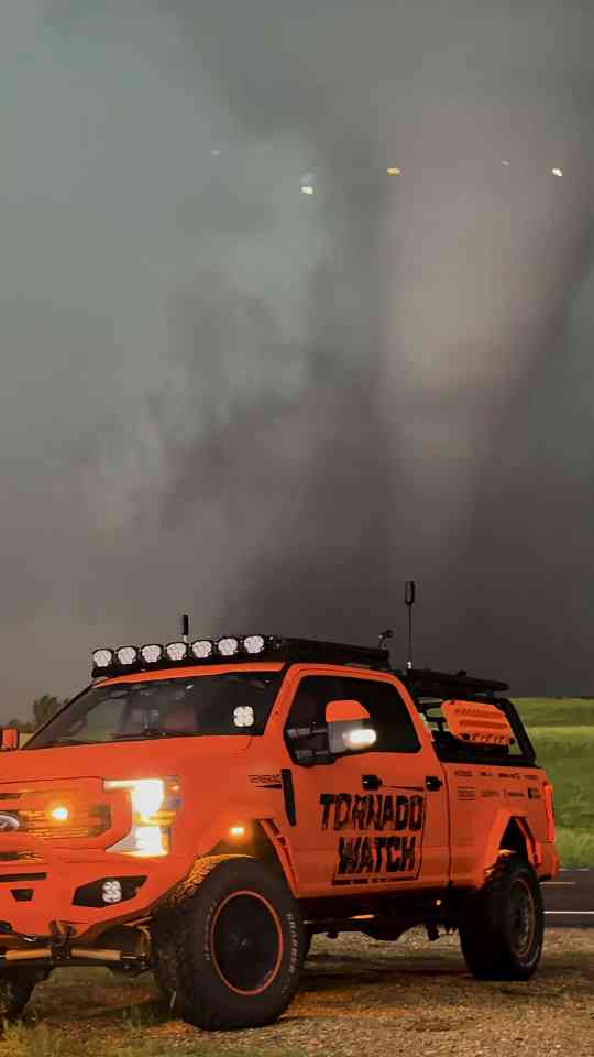 Trying to stay calm as a tornado closes in