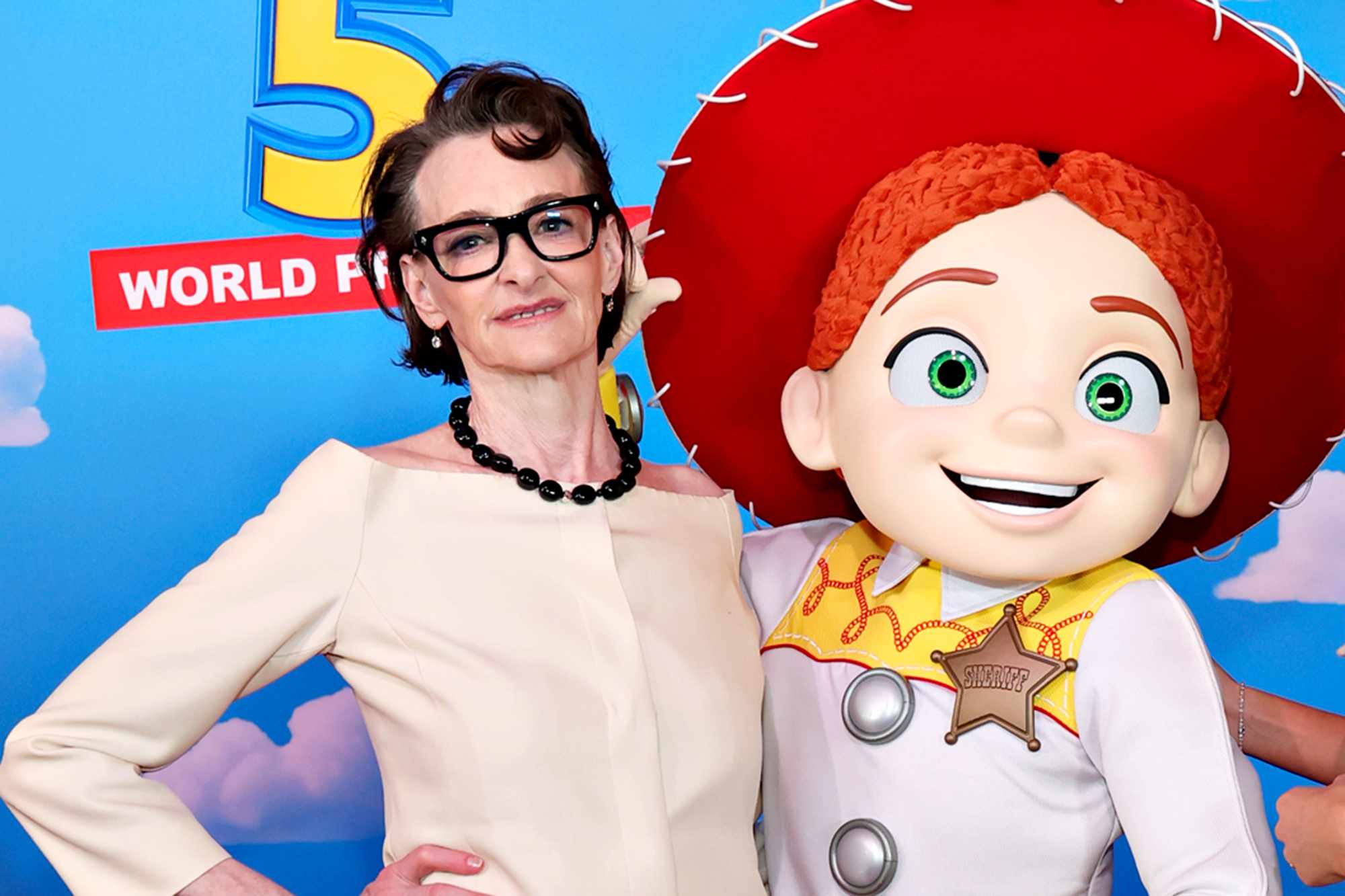 Joan Cusack embraces saying 'Yeehaw' in daily life after 25 years as ...