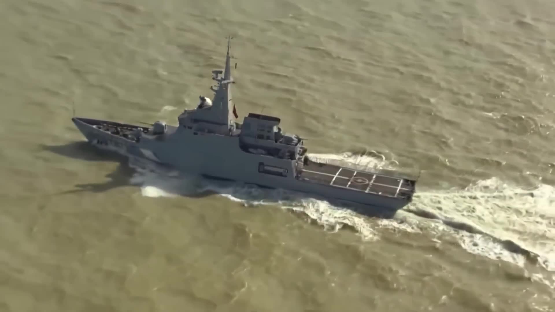 When Venezuelan forces met a US warship at sea