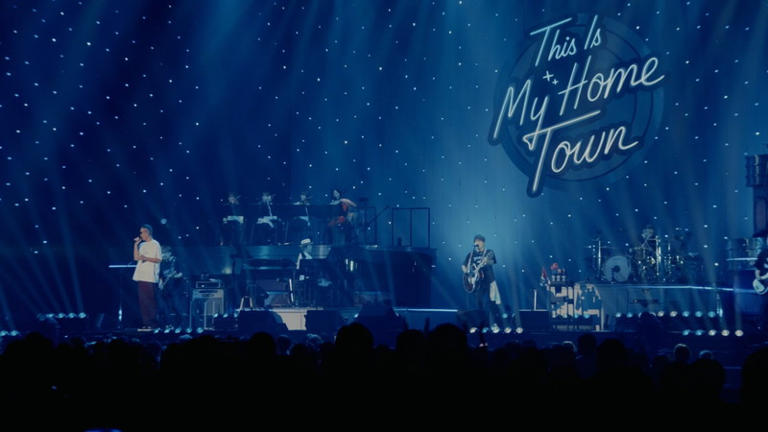 コブクロ、ツアー【THIS IS MY HOMETOWN】より「Starry Smile Story」ライブ映像を公開
