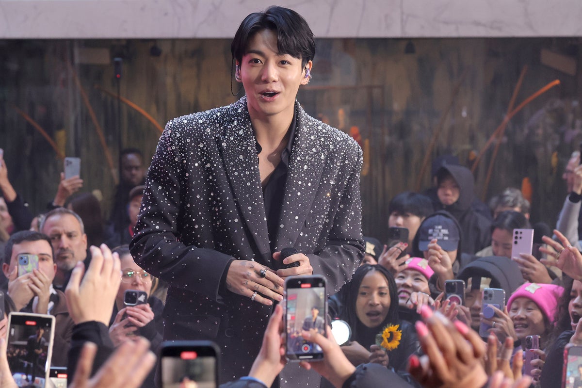 Woman handed suspended jail term for stalking BTS star