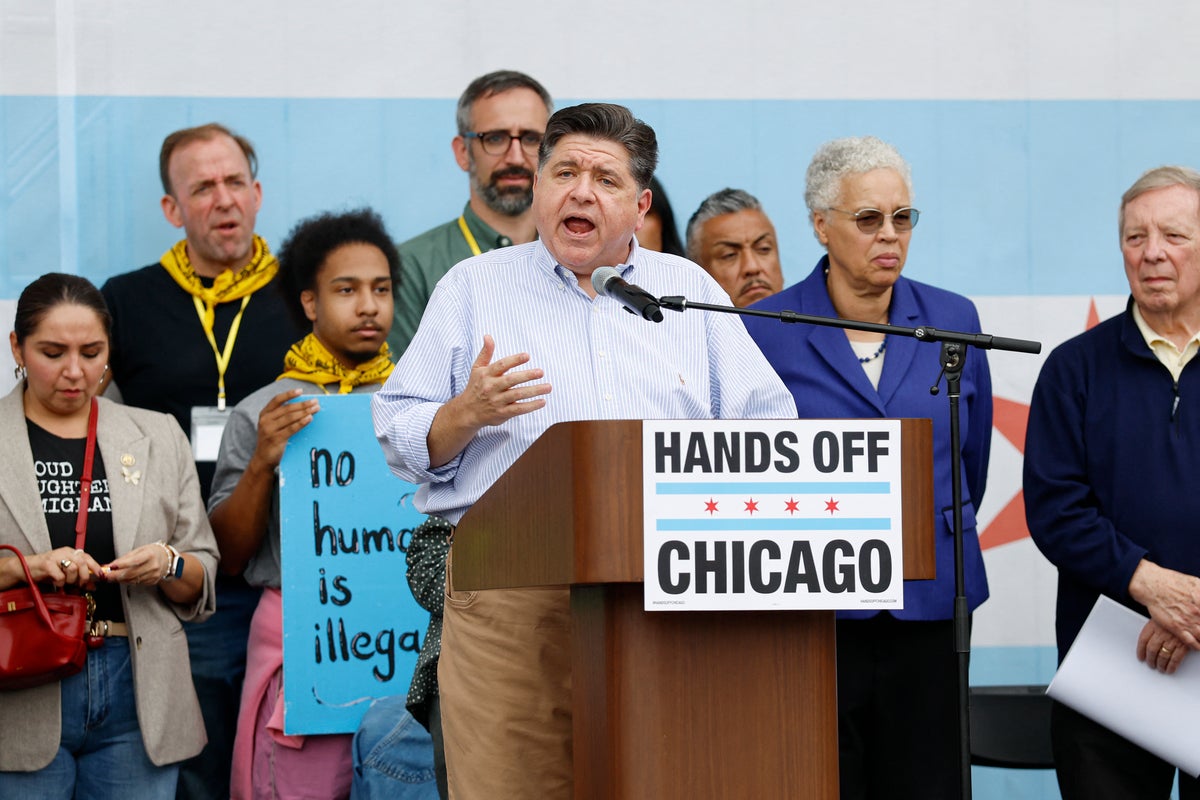 Trump bashes Chicago over shootings. How dangerous is the Windy City?