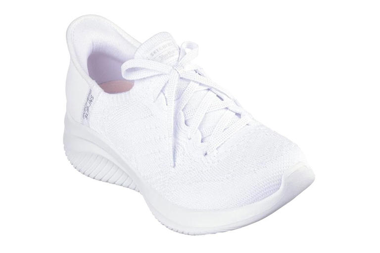 Shoppers with multiple foot problems say these $72 Skechers fit better ...
